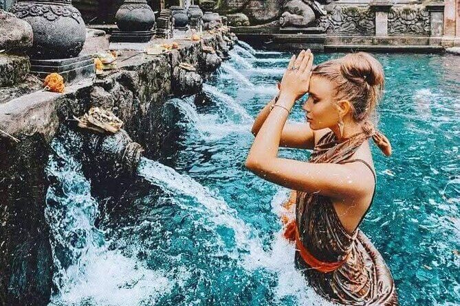 Private ubud tour : Temple Bathing + Mount Batur + Rice Terrace. - FAQs