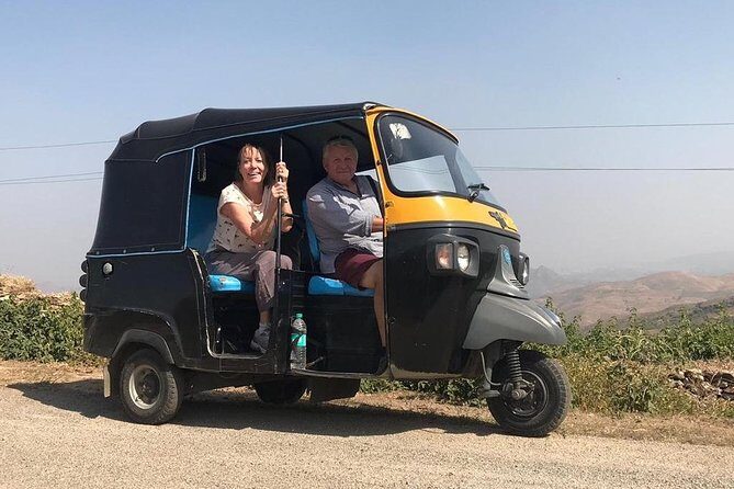 Private Udaipur Sightseeing Tour by Tuk-Tuk or Car with Driver - The Sum Up