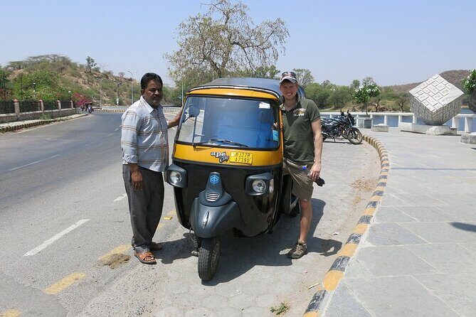 Private Udaipur Sightseeing Tour by Tuk-Tuk or Car with Driver - FAQ