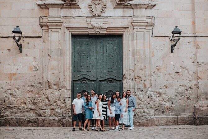 Private Vacation Photography Session with Local Photographer in Barcelona - An Authentic and Practical Look at the Experience
