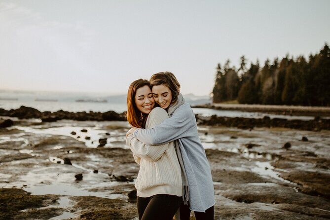 Private Vacation Photography Session with Local Photographer in Vancouver - An Introduction to Vancouver Photography Tours