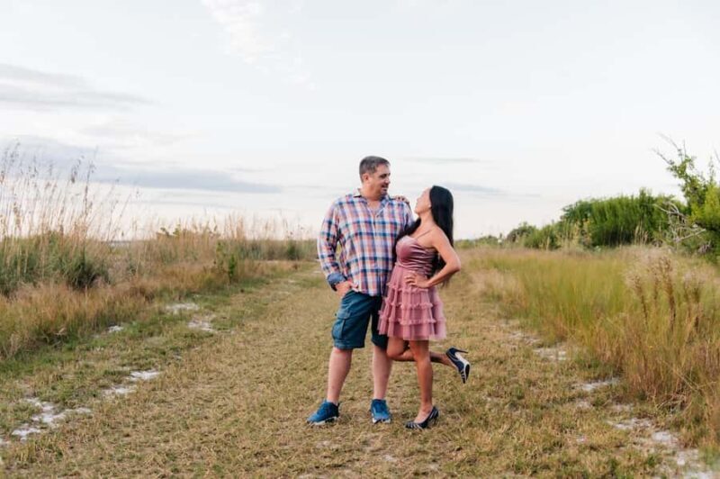 Private Vacation Photoshoot with Photographer in Anaheim - Key Points