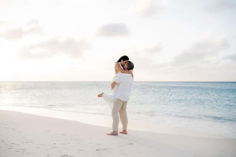 Private Vacation Photoshoot with Photographer in Gulf Shore - Key Points