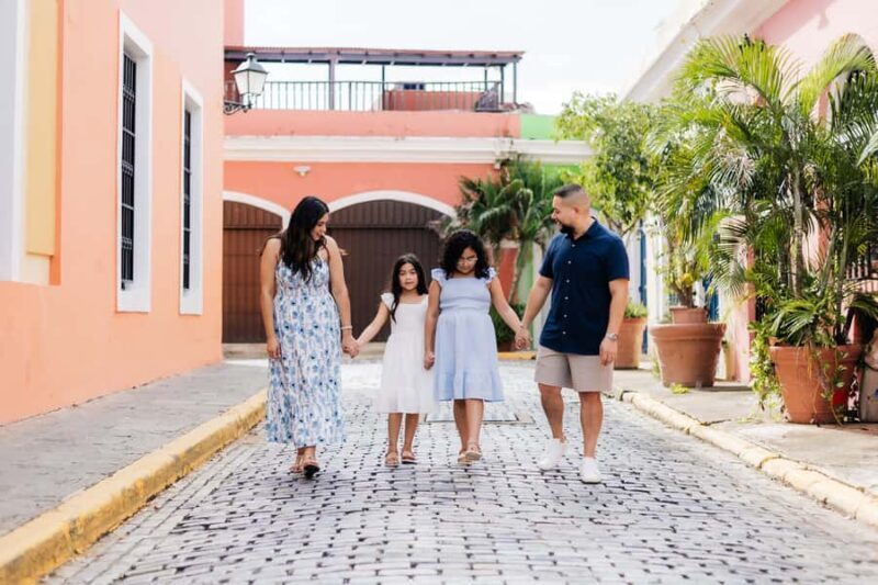 Private Vacation Photoshoot with Photographer in Santa Fe - What To Expect During Your Photoshoot