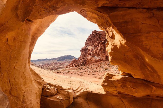 Private Valley of Fire Hiking Tour from Las Vegas - Introducing the Private Valley of Fire Hiking Tour from Las Vegas