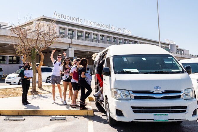 Private VAN Round-Trip from Airport to Hotels in The Corridor - Why Choose This Private Transfer?