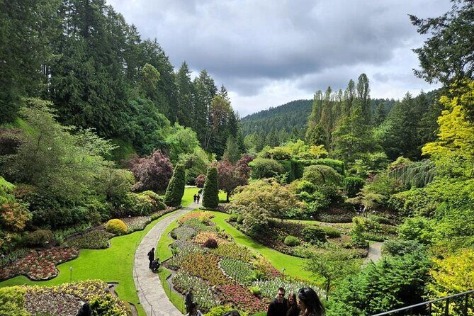 Private Vancouver to Victoria and Butchart Gardens day trip - FAQs