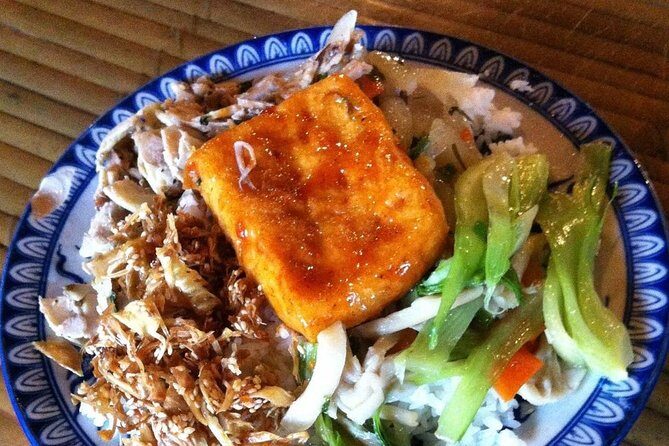 Private Vegan Food Tour in Ho Chi Minh City By Motorbike - The Food and Drink Highlights