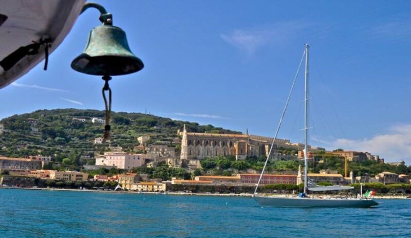 Private VIP day boat cruise to Gaeta and Sperlonga - FAQs