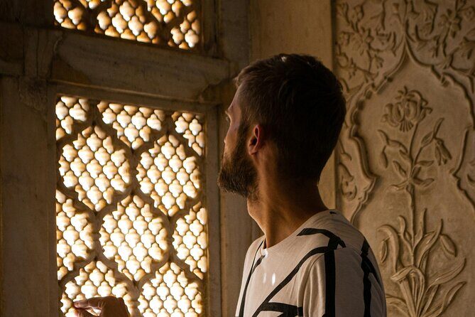 Private VIP Luxury Taj Mahal & Agra Fort tour All-Inclusive Delhi - Frequently Asked Questions