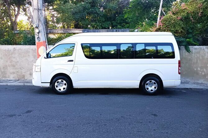 Private Vip SUV & Minivan Transfer Service To or From Uvero Alto - What to Expect on Your Transfer