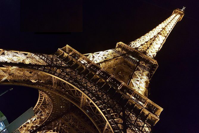 Private VIP transfer with a Ford Explorer from CDG Airport to Paris or return - How the Service Works