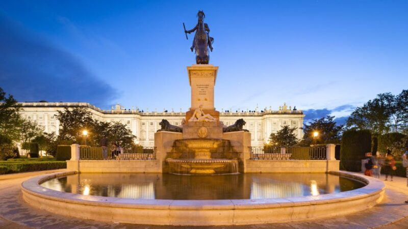 Private Visit to the Royal Palace and Walking Tour of Madrid - The Sum Up