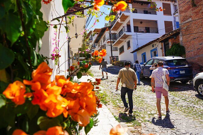 Private Walk getting to know the Center of Puerto Vallarta - An Authentic Introduction to Puerto Vallartas Core