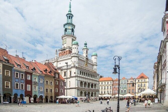 Private walking city tour in Poznan - Exploring Poznan: A Walk Through History and Charm