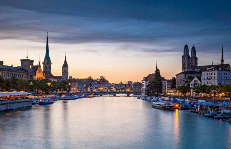 Private Walking Day Tour in Zurich - The Transportation & Comfort