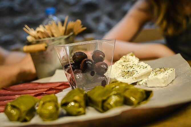 Private Walking Tour- Bites of History and Gastronomy - Why This Tour Works Well