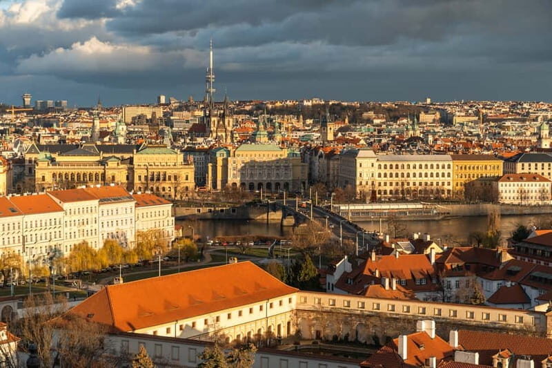 Private Walking tour: From Charles Bridge to Prague Castle - The Detailed Itinerary Breakdown