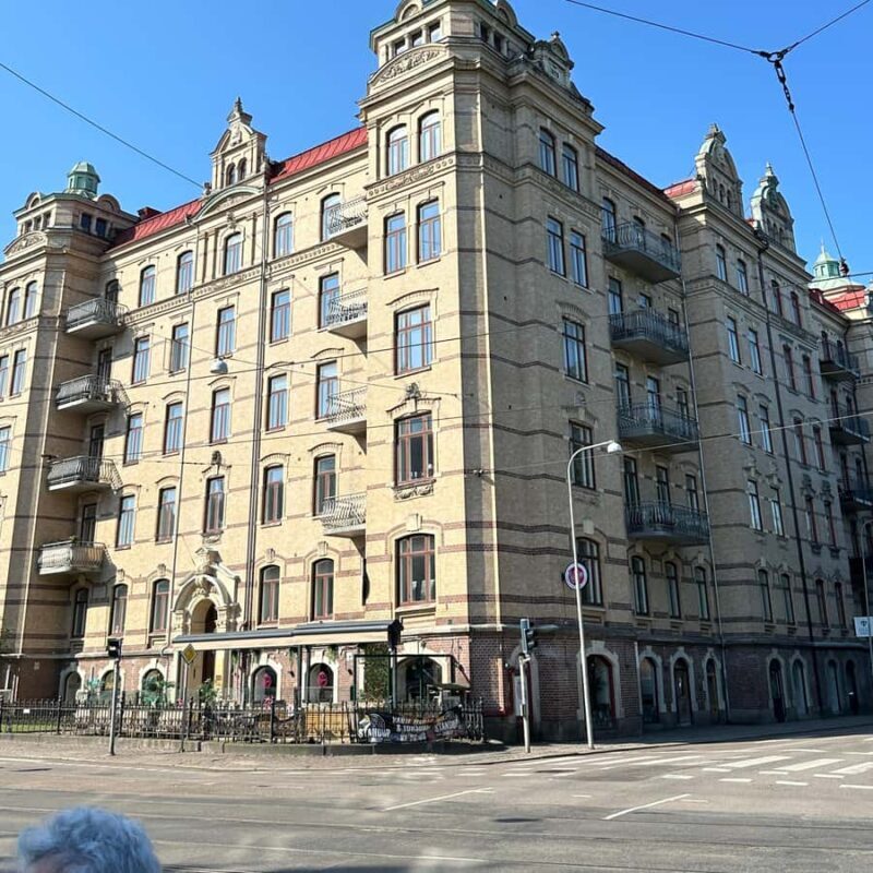 Private Walking Tour Gothenburg: Old Town & Åsa Coastline - Who This Tour Is Best For