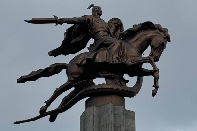 Private Walking Tour in Bishek City - Key Points