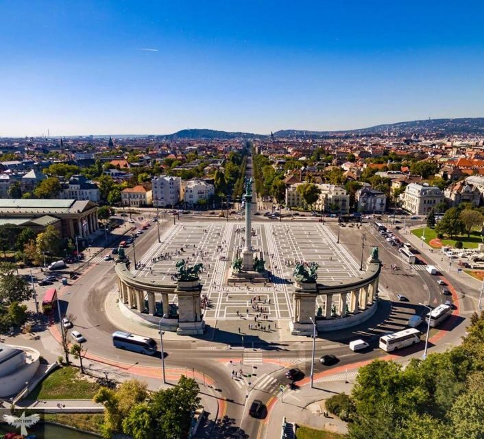 Private walking tour in Budapest in Dutch - FAQs