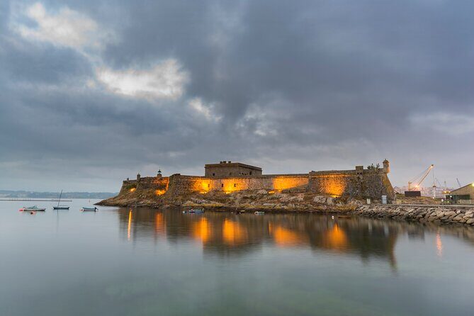 Private Walking Tour in Coruña with Beer or Wine - The Natural and Historic Corners