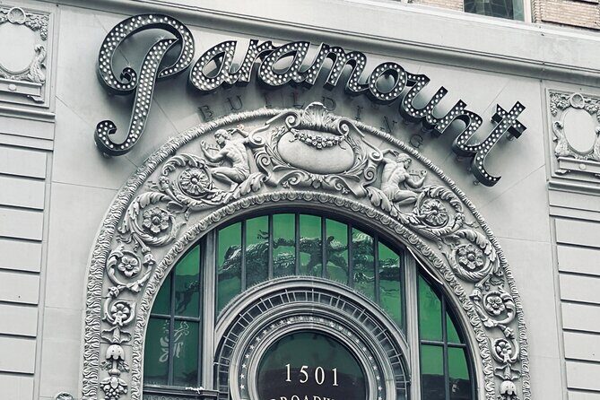 Private Walking Tour in Frank Sinatra's New York - A Closer Look at the Tour Itinerary