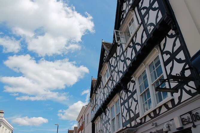 Private Walking Tour in Warwick - Exploring Warwick Through Its Historic Streets