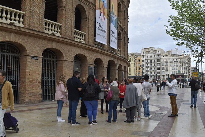 Private Walking Tour of Games and History in the Center of Valencia - The Sum Up