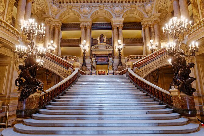 Private Walking Tour of Montmartre and Sacré-Cur Basilica - Final Thoughts: Who Is This Tour Perfect For?