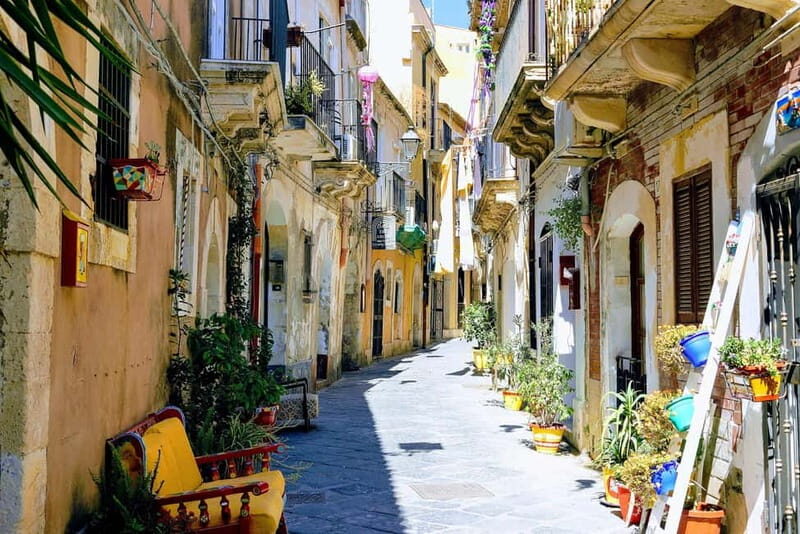 Private walking tour of Ortigia - Unique Cultural Insights