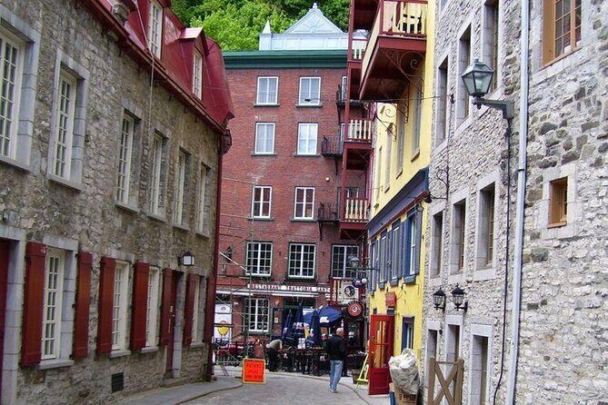 Private Walking Tour of Quebec with licensed tour guide - Introduction: What to Expect from the Private Walking Tour of Quebec