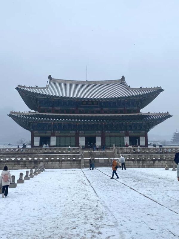 Private walking tour of Seoul: Past and present - Key Points