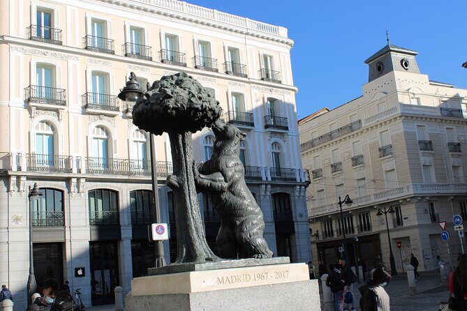 Private Walking Tour of the Center of Madrid and Retiro - FAQ