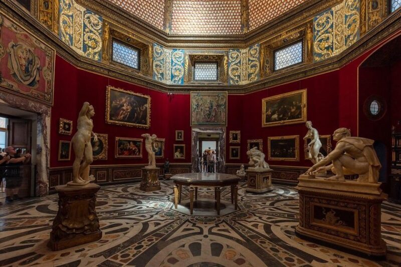 Private Walking Tour of Uffizi Gallery - The Practical Side
