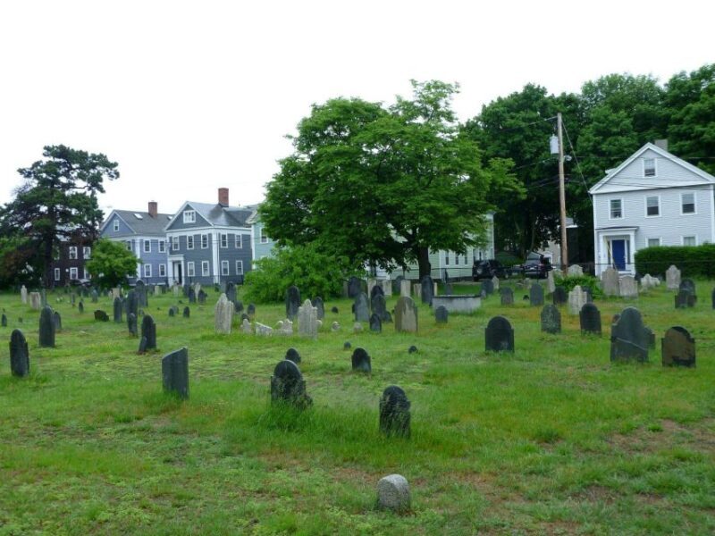 Private Walking Tour: Spooky legends of Salem - Ropes Mansion and Garden