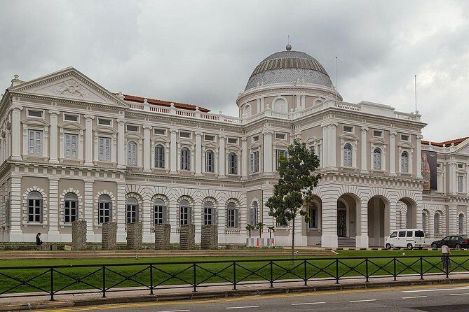 Private Walking Tour through Singapore and the Two World Wars - Key Points