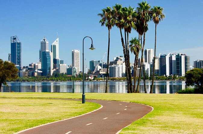 Private Walking Tour with a Local Guide in Perth - Contextualizing the Tour for Different Travelers