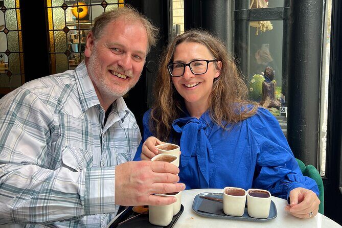 Private Walking & Wine Tasting Tour of Bordeaux with local Sophia - Key Points