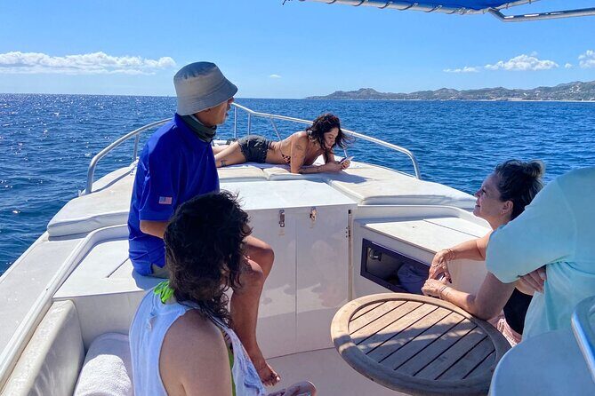 Private Whale Watching in San Jose Del Cabo snack,drinks,Warranty - The Sum Up