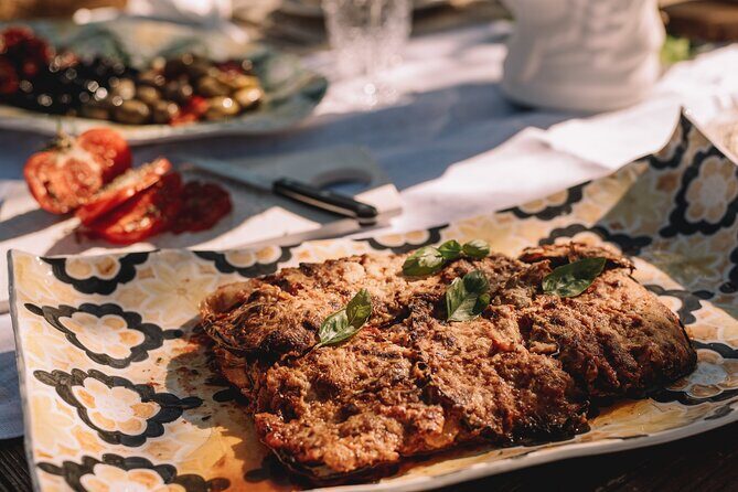 Private Wine and Food Tasting Immersed in Nature in Milo - An In-Depth Look at the Experience