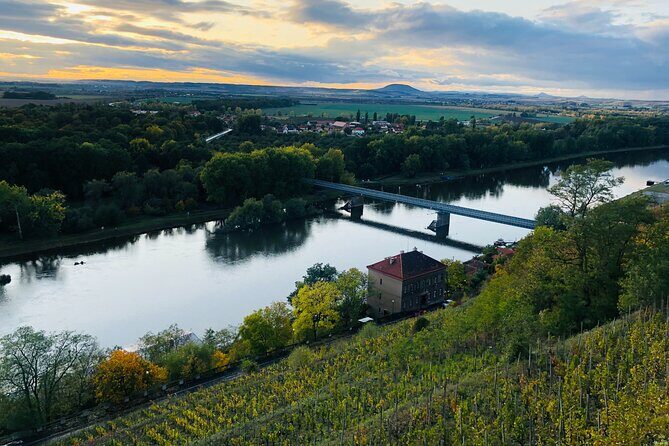 Private wine, food & heritage tour from Prague to Bohemia - FAQ