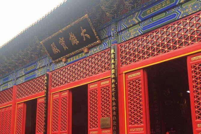 Private Wuhan Day Tour to Yellow Crane Tower, Guiyuan Temple and Hubei Provincial Museum - FAQ