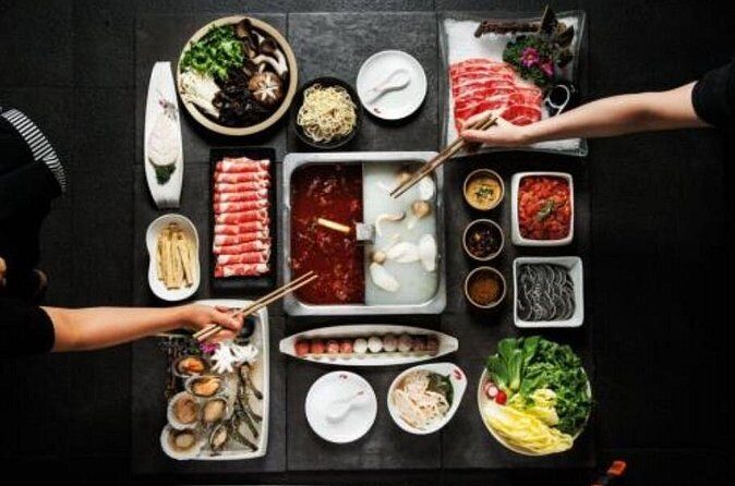 Private Xi'an HaiDiLao Hot Pot Local Food Tour - The Experience in Detail
