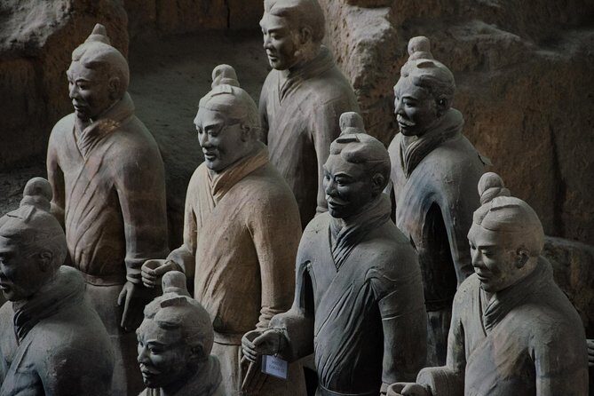 Private Xian Highlight Tour: 6 Hours Terracotta Warriors and Local Snack - An In-Depth Look at the Tour Experience