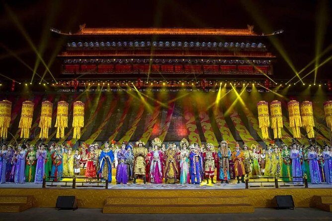 Private Xi'an Night Tour Including Tang Dynasty Dance Show & Dumpling Banquet - What to Expect from the Experience