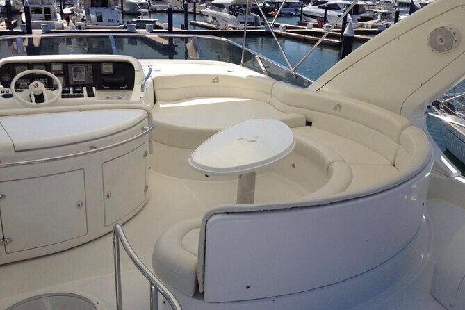 Private Yacht 58 ft Up to 20 persons - An In-Depth Look at the Private Yacht Tour