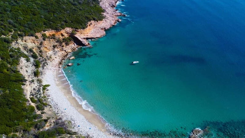 Private Yacht Cruise with Activities - Key Points