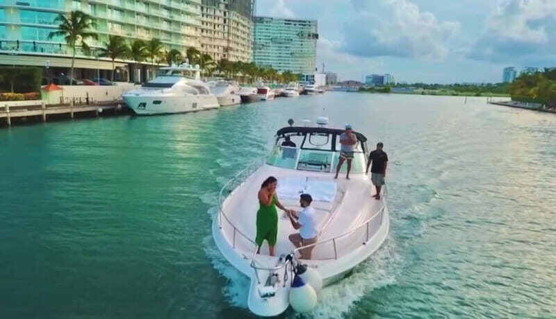 Private yacht in Cancun for maximun 15 people - FAQs