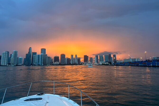 Private Yacht Rental in Miami Up to 12 People - Setting the Scene: What to Expect on Your Miami Yacht Trip